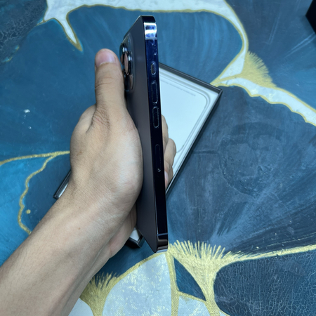iphone 13pro Blue America 256gb 81% Full komplekt Sotilad !