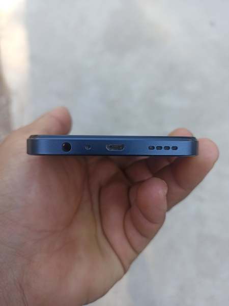 Realme C33  4/64 gb