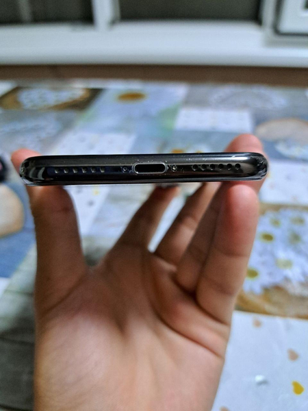 iPhone X zor xolat