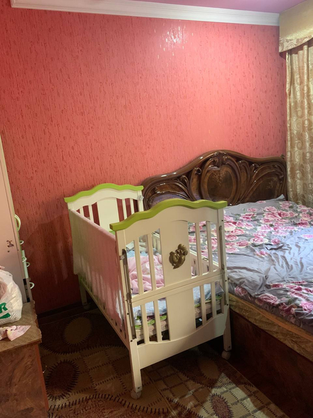 Своя 4/3/5, Югнакий, 92кв/м, мебель и техника остаётся, балкон 2 * 6 м