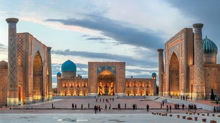 Taksi Toshkent Jizzah Zomin Samarqand Bostonliq Chinoz Chimgan amirsoy