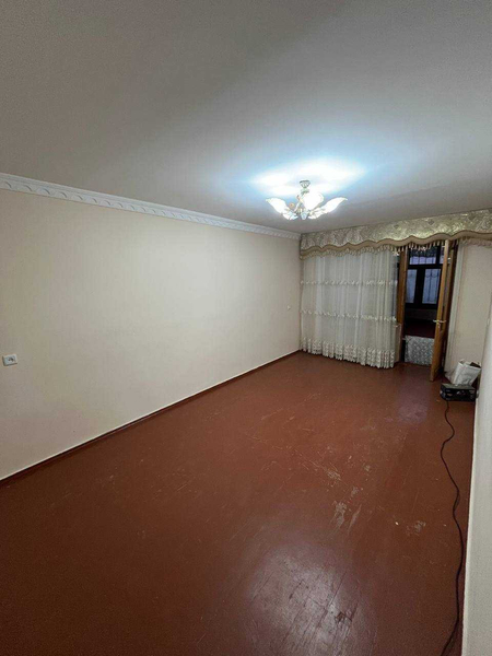Продается 3/2/4 Лесунова 4