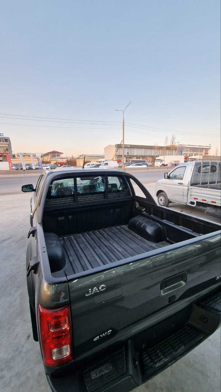 Пикап  JAC T8   ҳар қандай йўлда ҳаракатланади