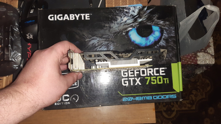 Видеокарта Gigabite GeForce GTX 750 Ti - 2 Гб.