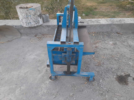 Shlakablok apparat