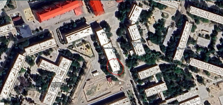 Kvartira sotiladi 4 xona holati zur