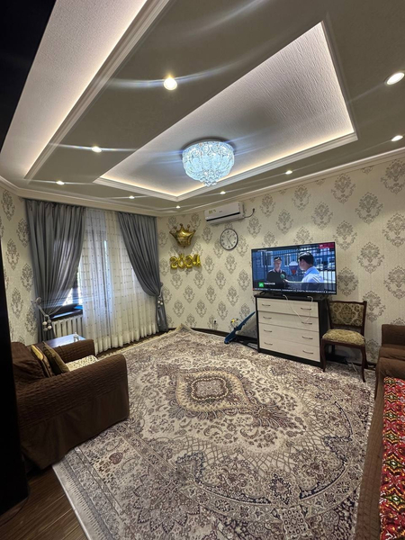 Юнусабад 2 квартал 3*4/2/16 (85²+20²) продаётся квартира