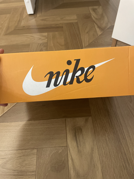 Продам новые кроссовки Nike - Blazer Mid 77