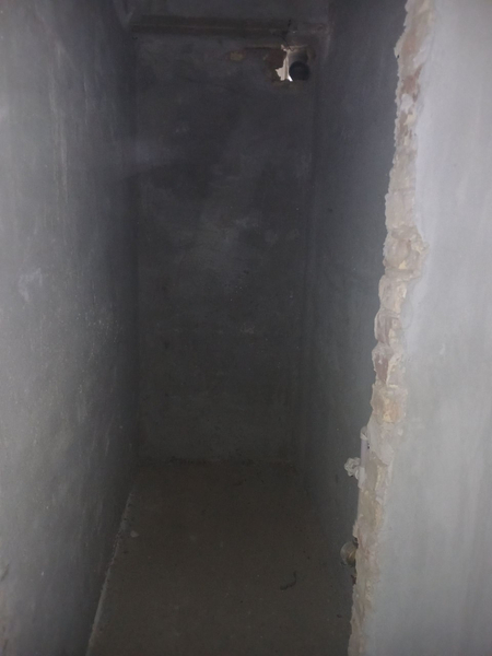 Saxirniy shifoxonasi qarama qarshisida yongi domdan 97 kv 3 xona