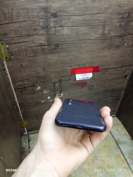 Samsung A54 srochni sotiladi