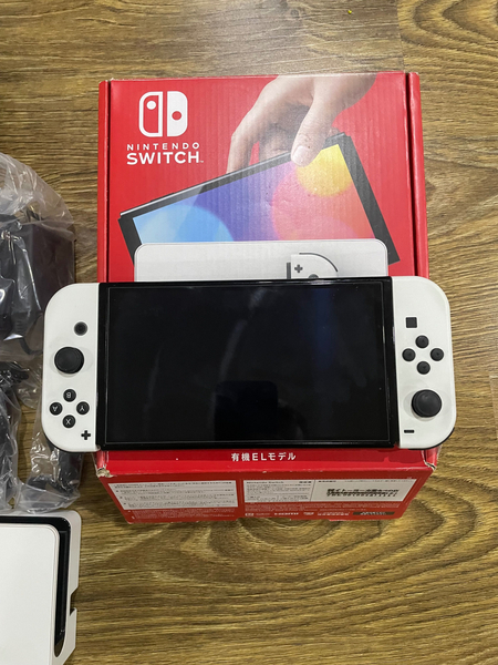 Nintendo switch oled 64+128gb