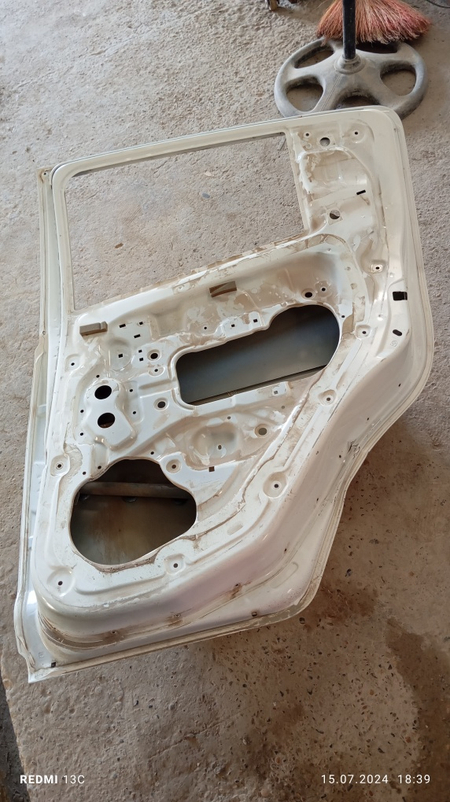 Spark eshig pasajir orqa 300 ming