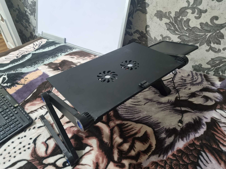 Noutbuk uchun podstavka 2ta kullerlik Laptop Table T8