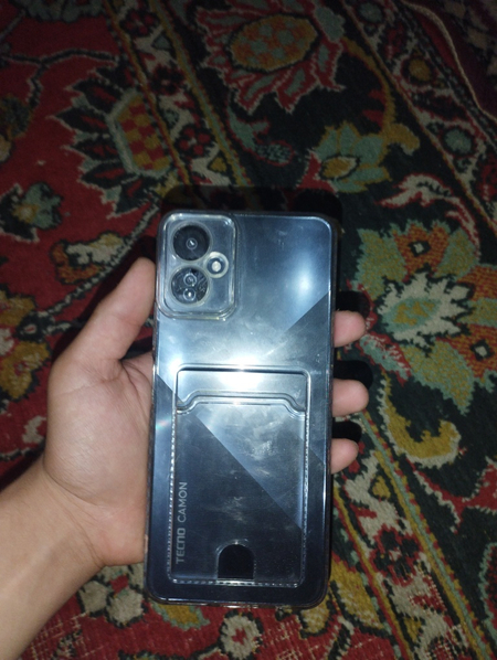 Tecno camon neo19 128/6+5 gb.