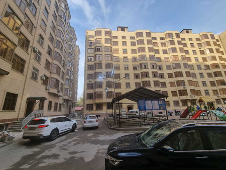 Продается 2х комнатная Новостройка. Адрес; Вокзал. Саодат.