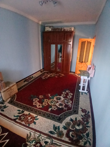 Срочно Продаётся квартира 4-х комнатная