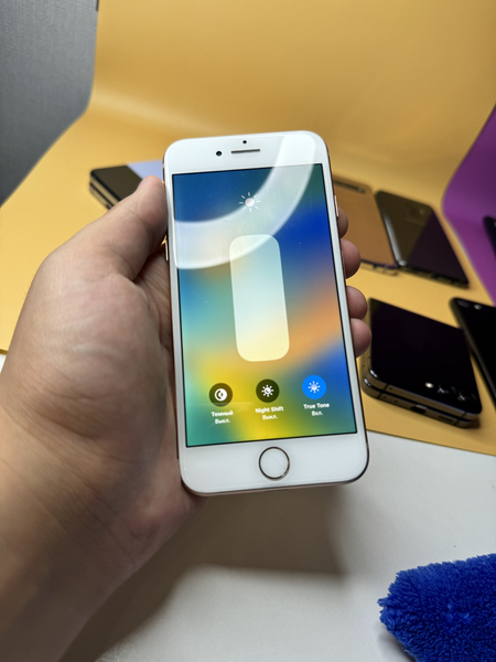 Iphone 8 ideal Gold 64GB