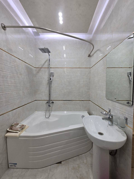 Продается 3 ком. Квартира площадью 118 кв.м. По ул. Гагарина ор. Мчс