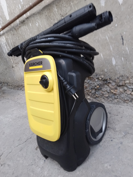 K7  Karcher sotiladi