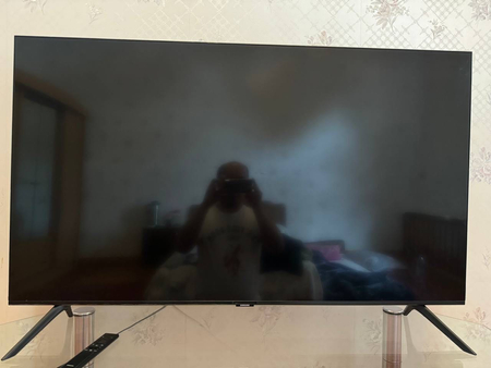 LG tv yangi xolatda 50 razmerda