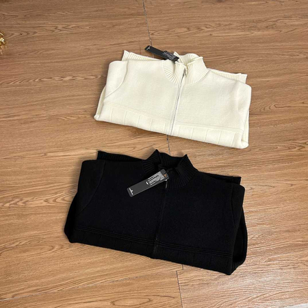 Кардиган от бренда Stone Island на заказ