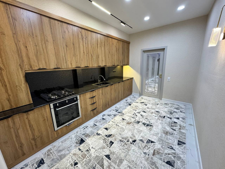 Продажа 3х комнатная квартиры в центре Самарканда