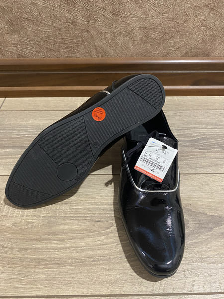 Zara tufli Angliyskiy