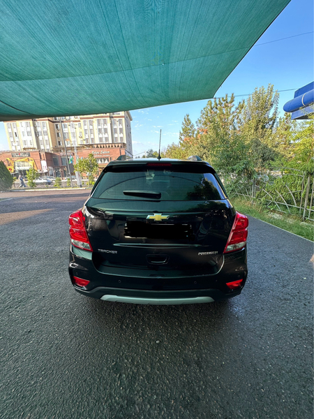 Tracker 1 premier