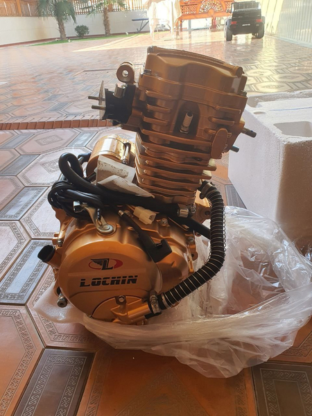 Mototsikl dvigitel