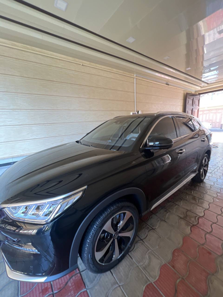BYD Song Plus Flagship sotiladi