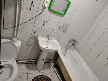 Buxoro shahridaUy sotiladi bez makler