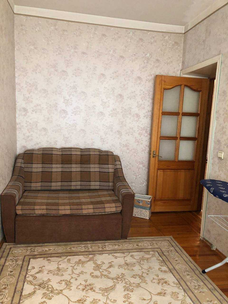 Продается квартира на Садыка Азимова Японск. посольство 3/4/5 77 серия