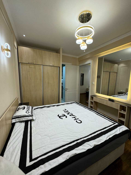 Аренда 2к квартира с балконом 60кв.м.Namangan Square, 8 этаж