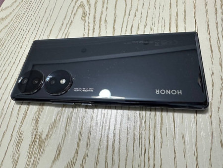 Срочно придётся honor 70 в отличном состоянии