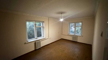 Продается отличная  квартира в Ташкенте 1/3/4 Мирабад (J2981)
