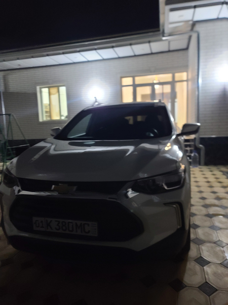 Trekker sotiladi 2022 LTZ 35000PRABEG