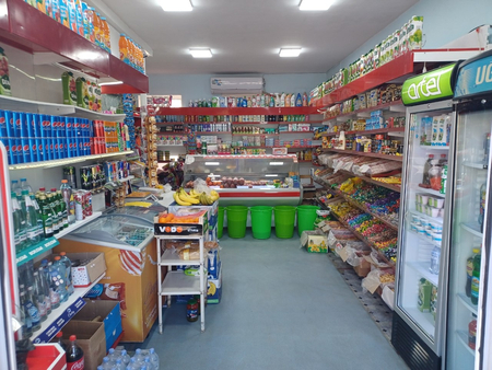 Assalom aleykum jizzax shahar mikrayon kalsoda magazin arendaga berila