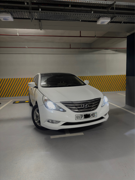 Hyundai Sonata 2011
