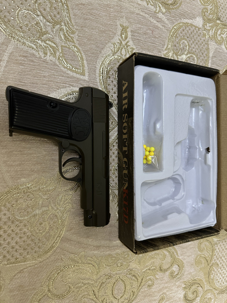 Металлический пистолет K17D