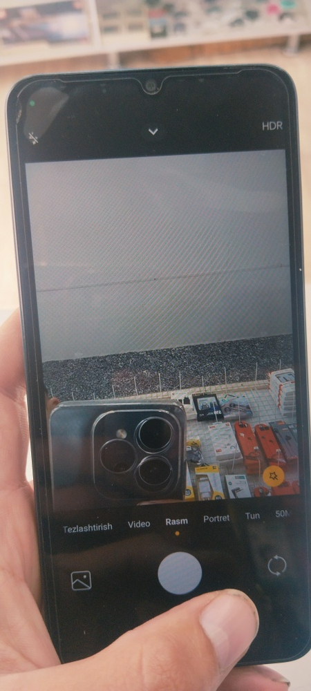Redmi 13 C srochna sotiladi