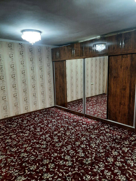 3 xonali uy sotiladi,Продаётся 3х комнатная квартира
