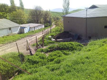 Ferma sotiladi srochna 40 sotix