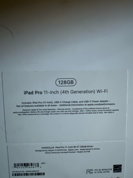 Срочно продам Apple IPad PRO 11 inch Wi-Fi
