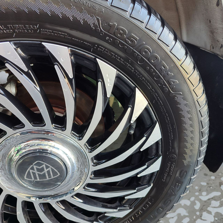 Damas maybach balon R 14