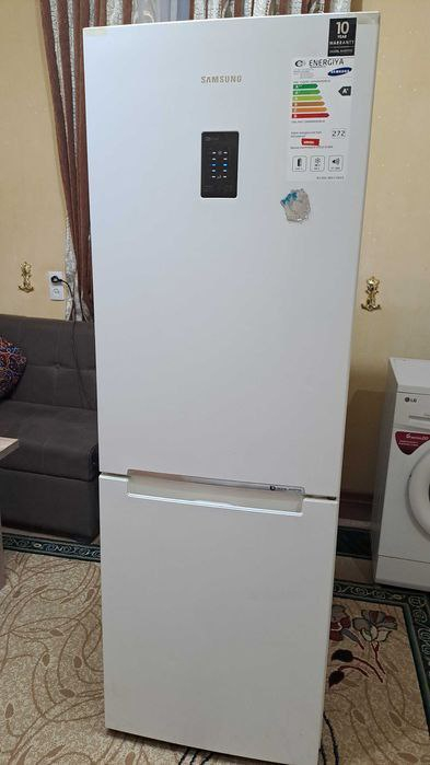 Shoshilinch, b/u Samsung muzlatgichi sotiladi