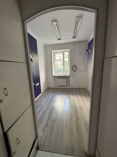Офис Клиника Бютисфера ориентир Шастри 1100м2