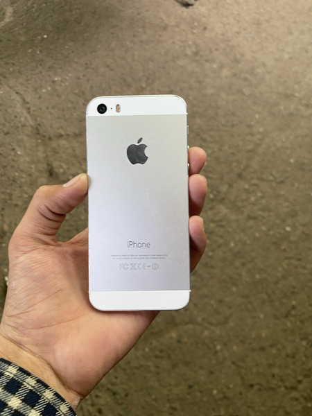 iPhone 5s 16GB Кар Дак