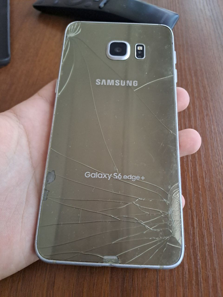 Samsung galaxy S6 edge +