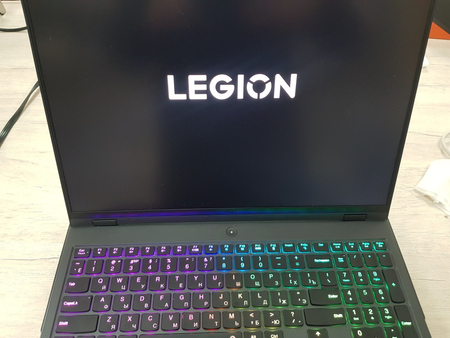 Продаётся Игровой ноутбук Lenovo Legion 7 Pro