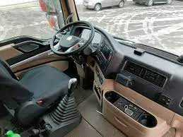 Arenda s vikopom  Howo 25 tonna